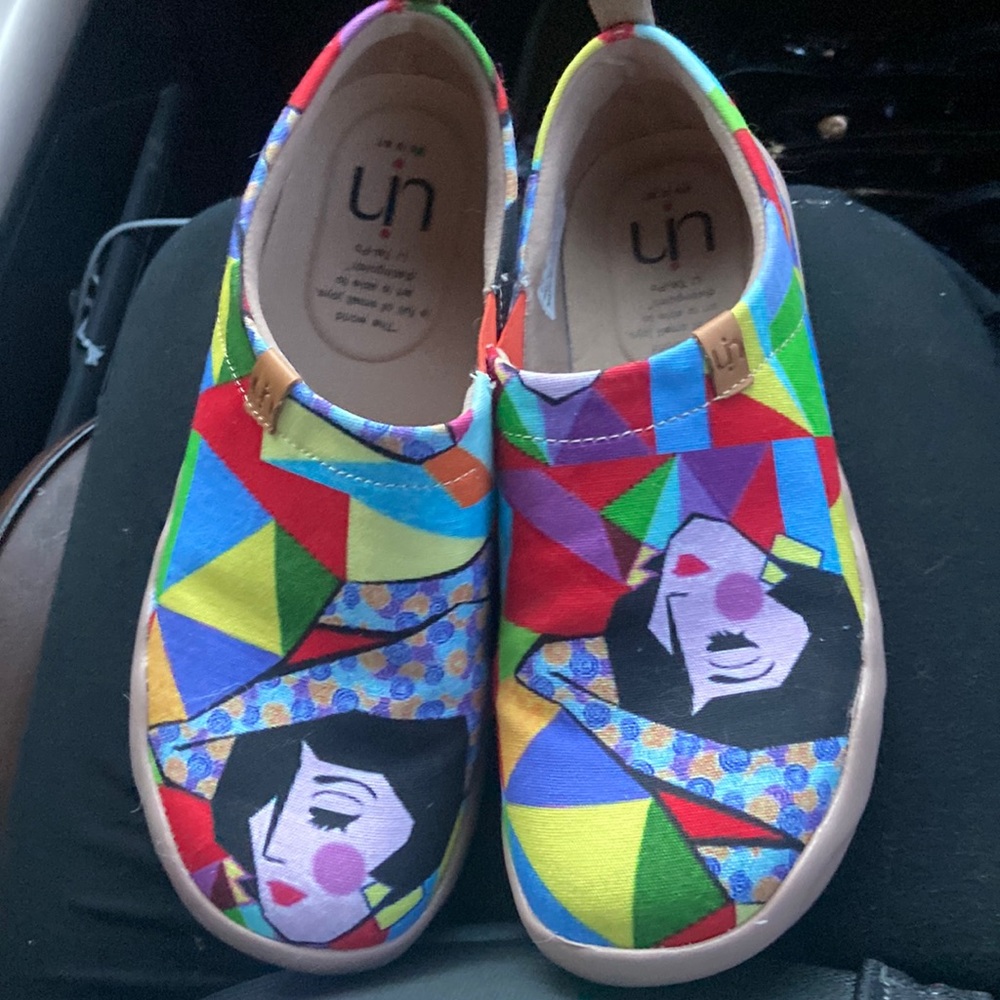 Uin Footwear Size 81/2 - Gem